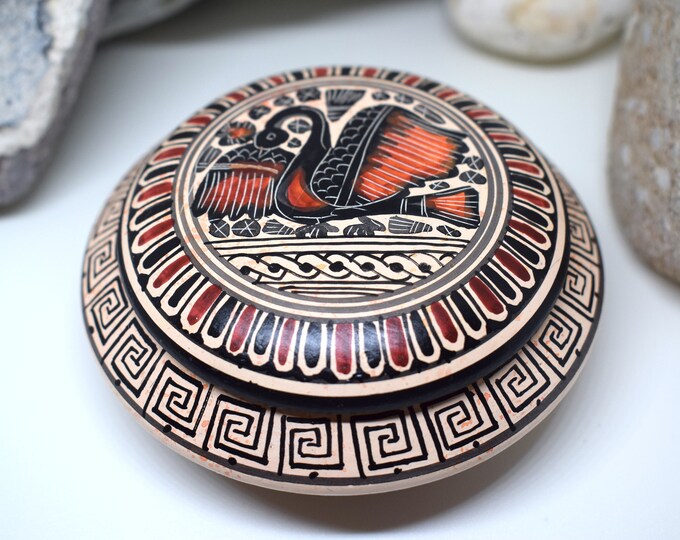 Greek Ancient Ceramic Pottery Replica Museum Pyxis box of the ...