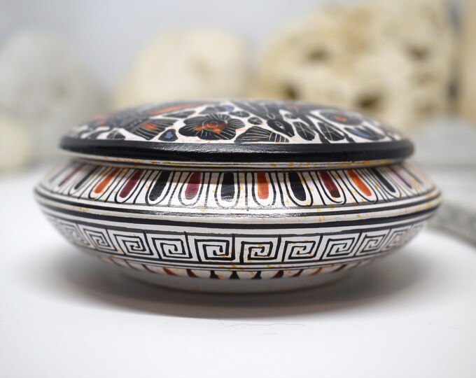 Greek Ceramic Vase Pyxis box of the Corinthian Style Handmade in Greece ...