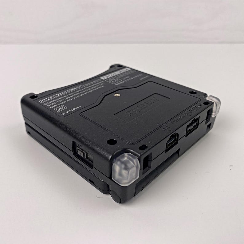 Custom Game Boy Advance SP: Hispeedido IPS, LED Buttons - Modded ...