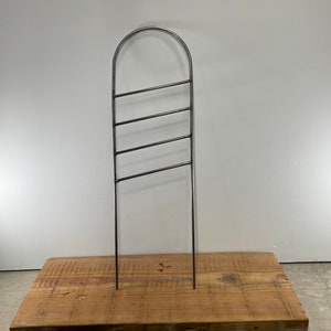 Round Top Vertical Plant Trellis Handcrafted Metal 4 Rung 24 X7.5 ...