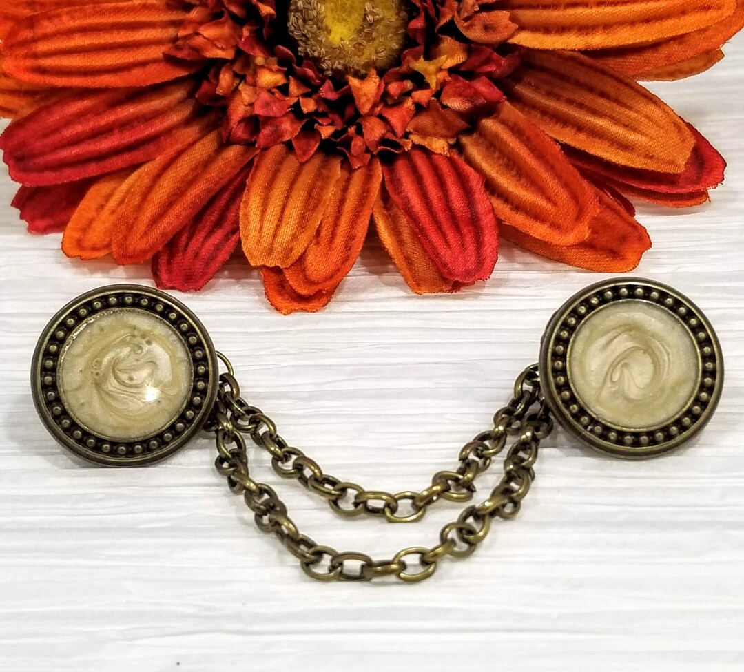 Bronze Round Sweater Cardigan Clip, Sweater Closure, Sweater Clasp ...