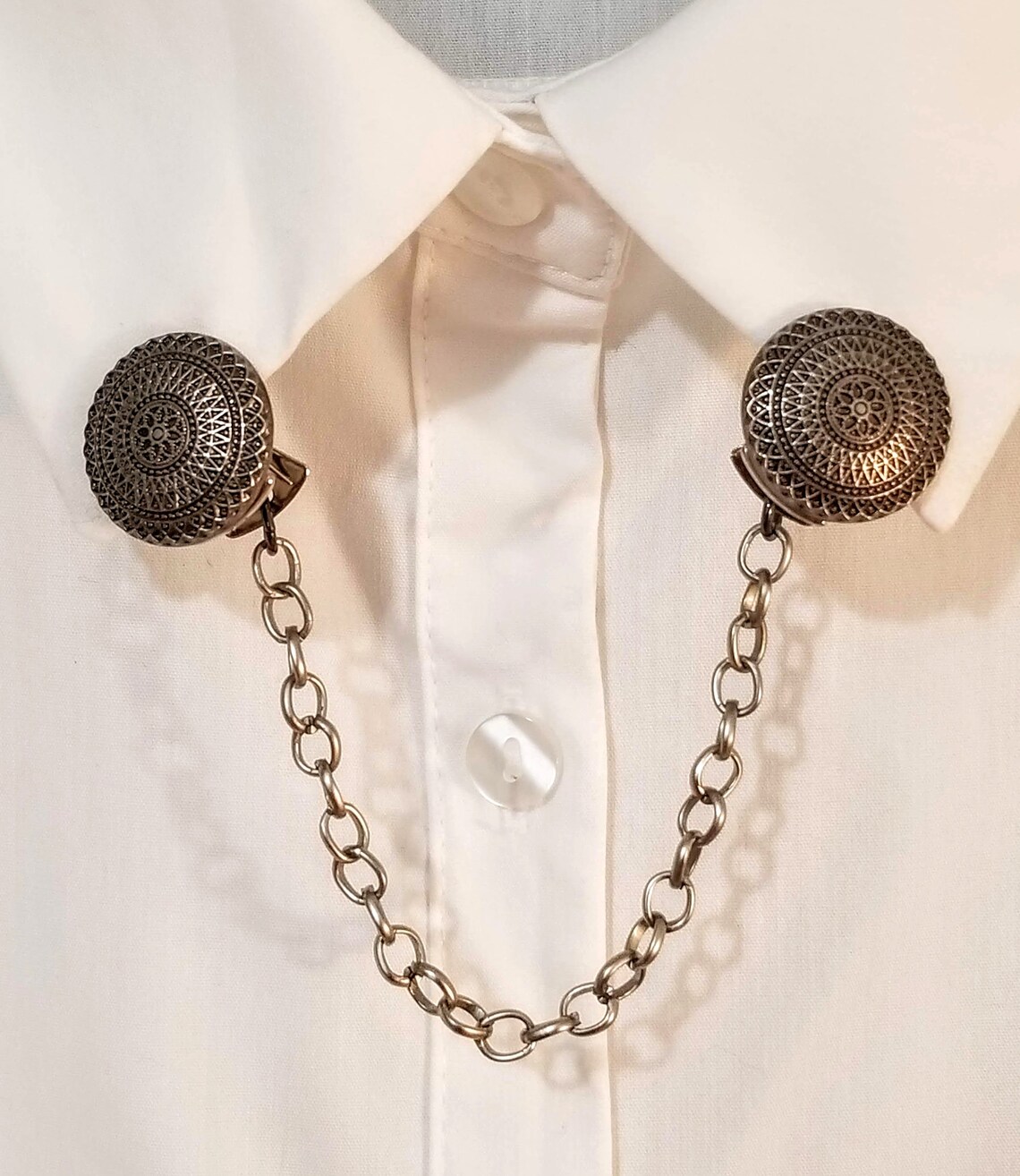 Round Sweater Clip Sweater Closure Collar Clip Sweater | Etsy