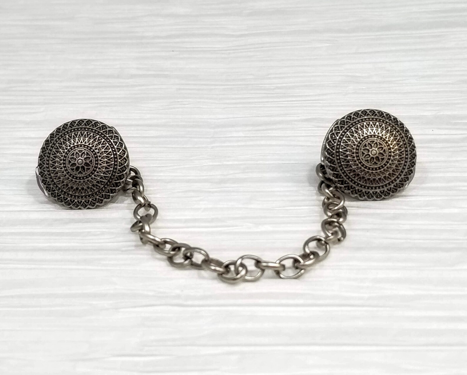 Round Sweater Clip Sweater Closure Collar Clip Sweater | Etsy