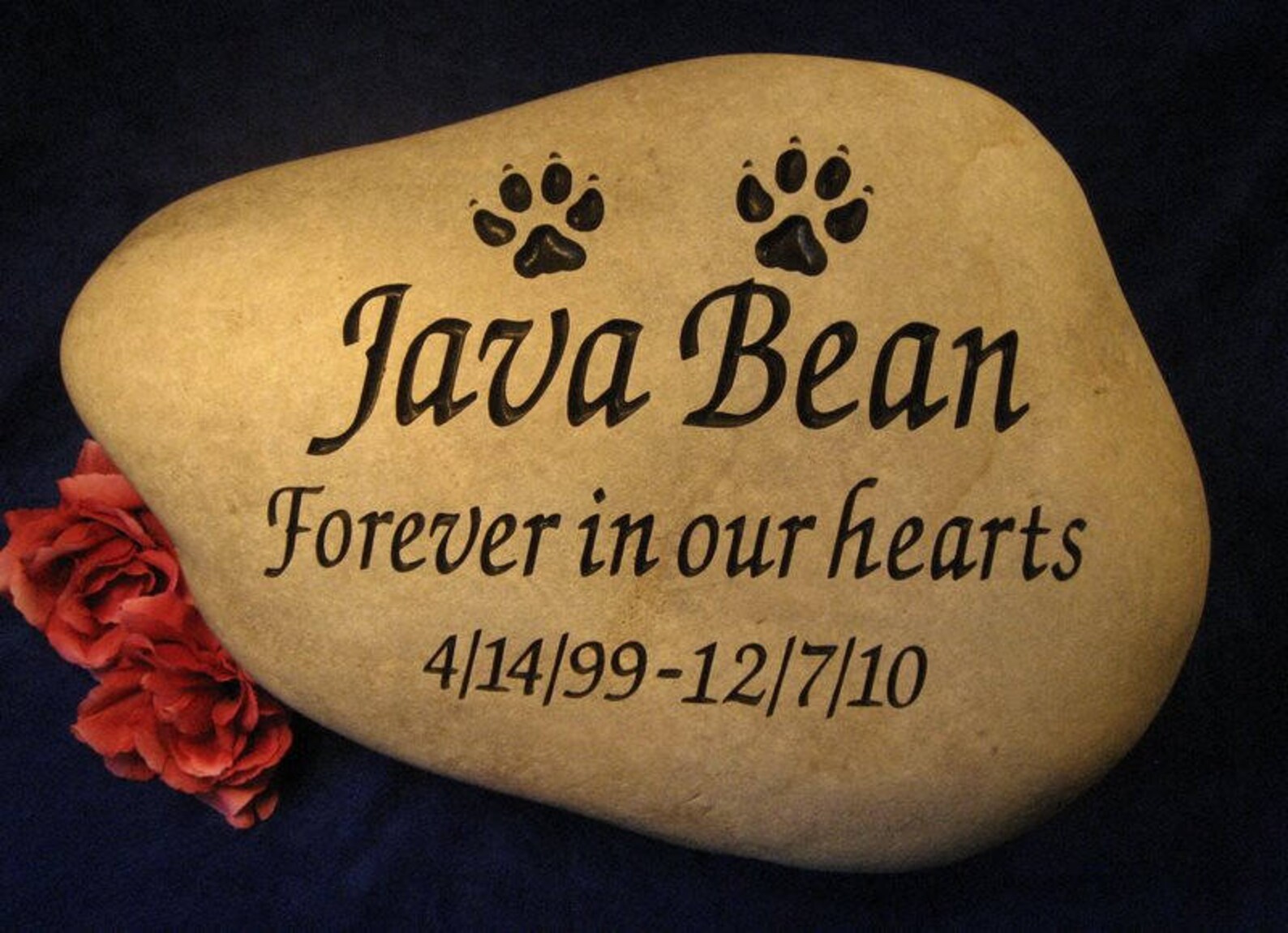 Engraved River Rock Pet Memorial Stone. Personalized Headstone. - Etsy