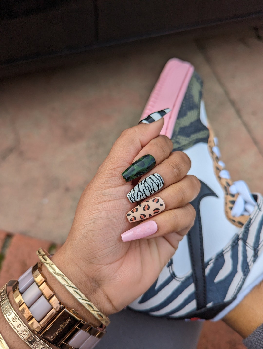 Mismatch - Animal Print and Camouflage Mixed up Press-on Nail ...