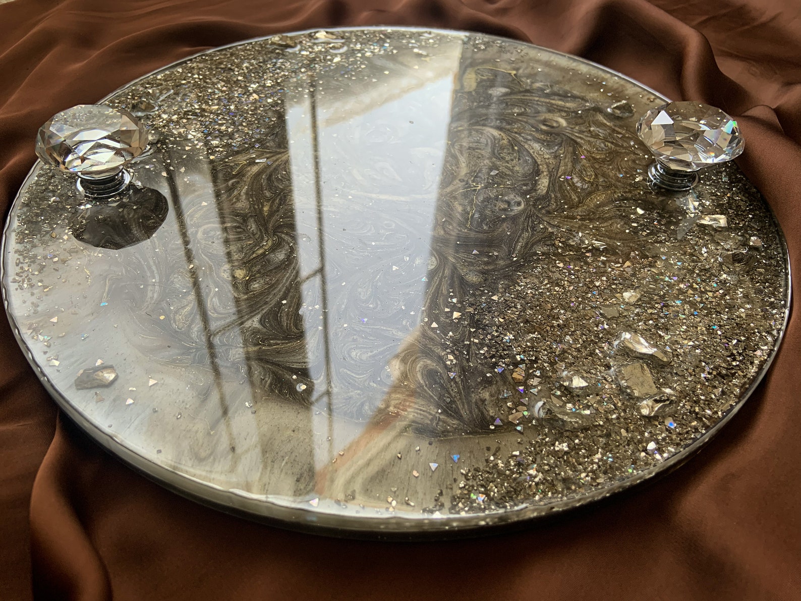 Luxe 12x12 Resin Tray|round Serving Tray|eid Table Decor|custom Wedding ...