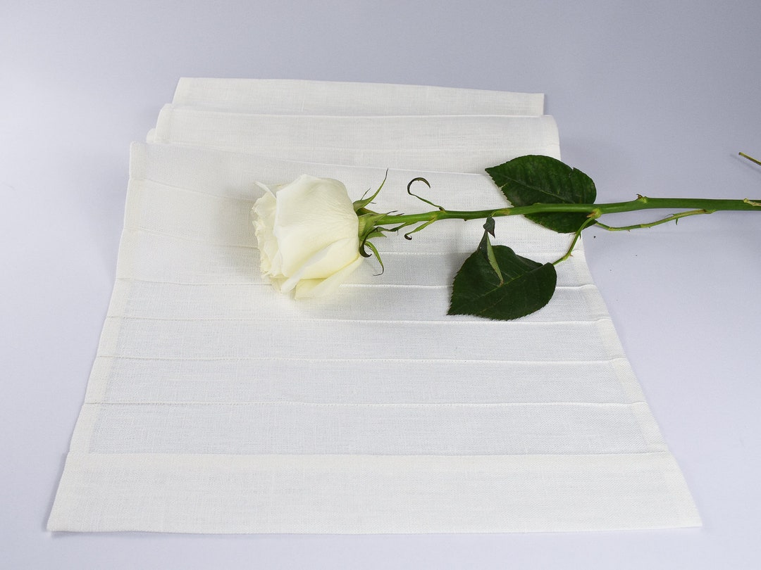Linen Table Runner Table Centerpiece Modern Table Top Mdst-2p-des3-r-1c ...