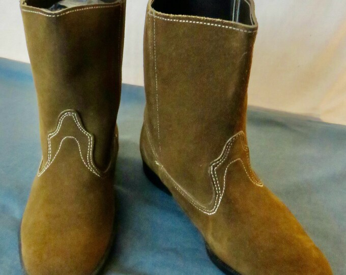Fascinatingly Styled Tuff Shoes Late 60's Suede Boots Size 7 - Etsy