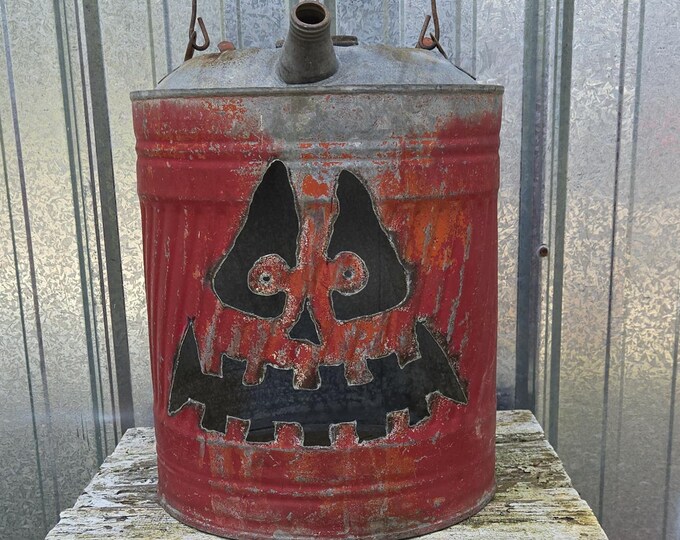 Citgo the Halloween Pumpkin, Jack O Lanterns, Farmhouse, Metal Lawn ...