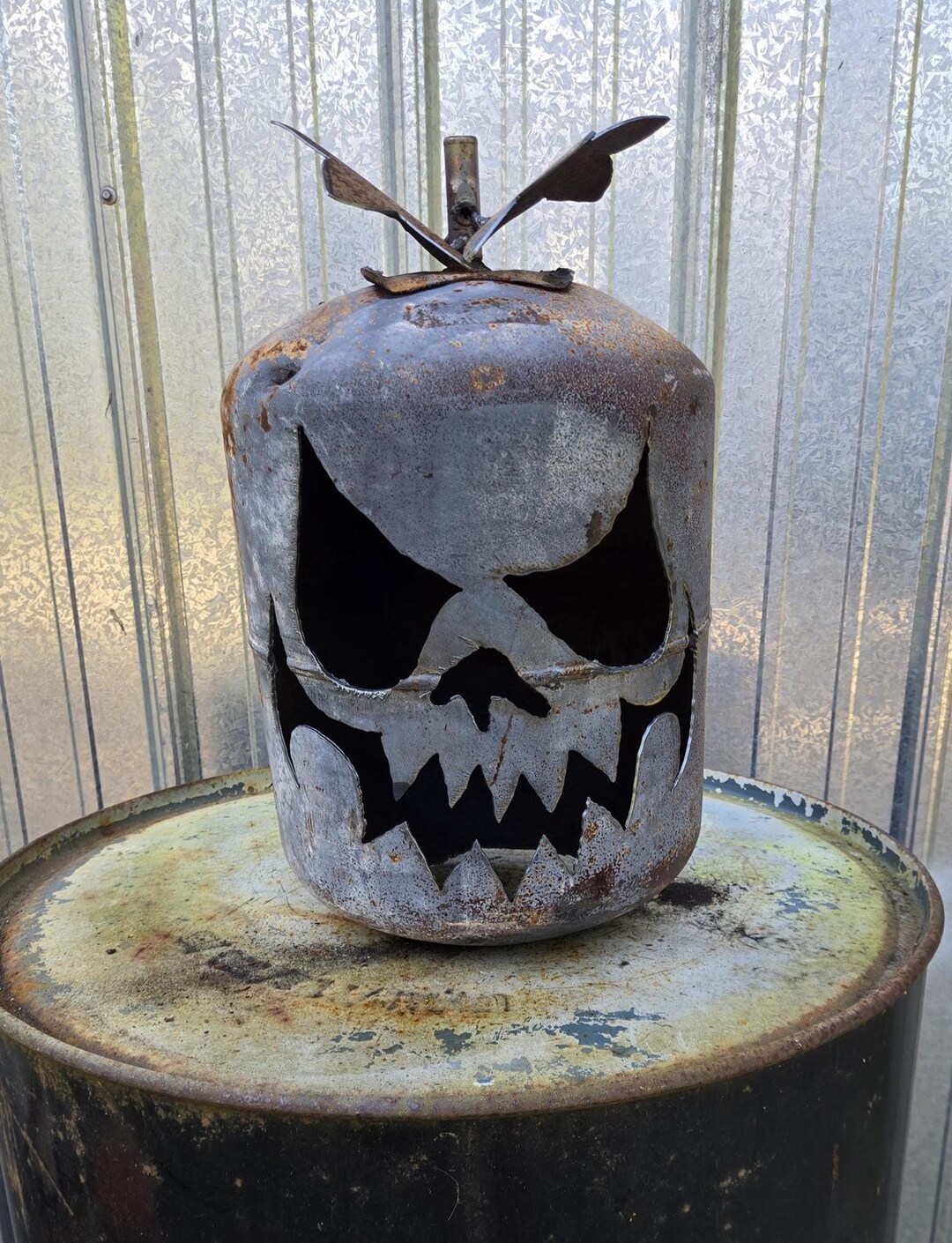 Chaos the Halloween Pumpkin, Jack O Lanterns, Farmhouse, Metal Lawn ...