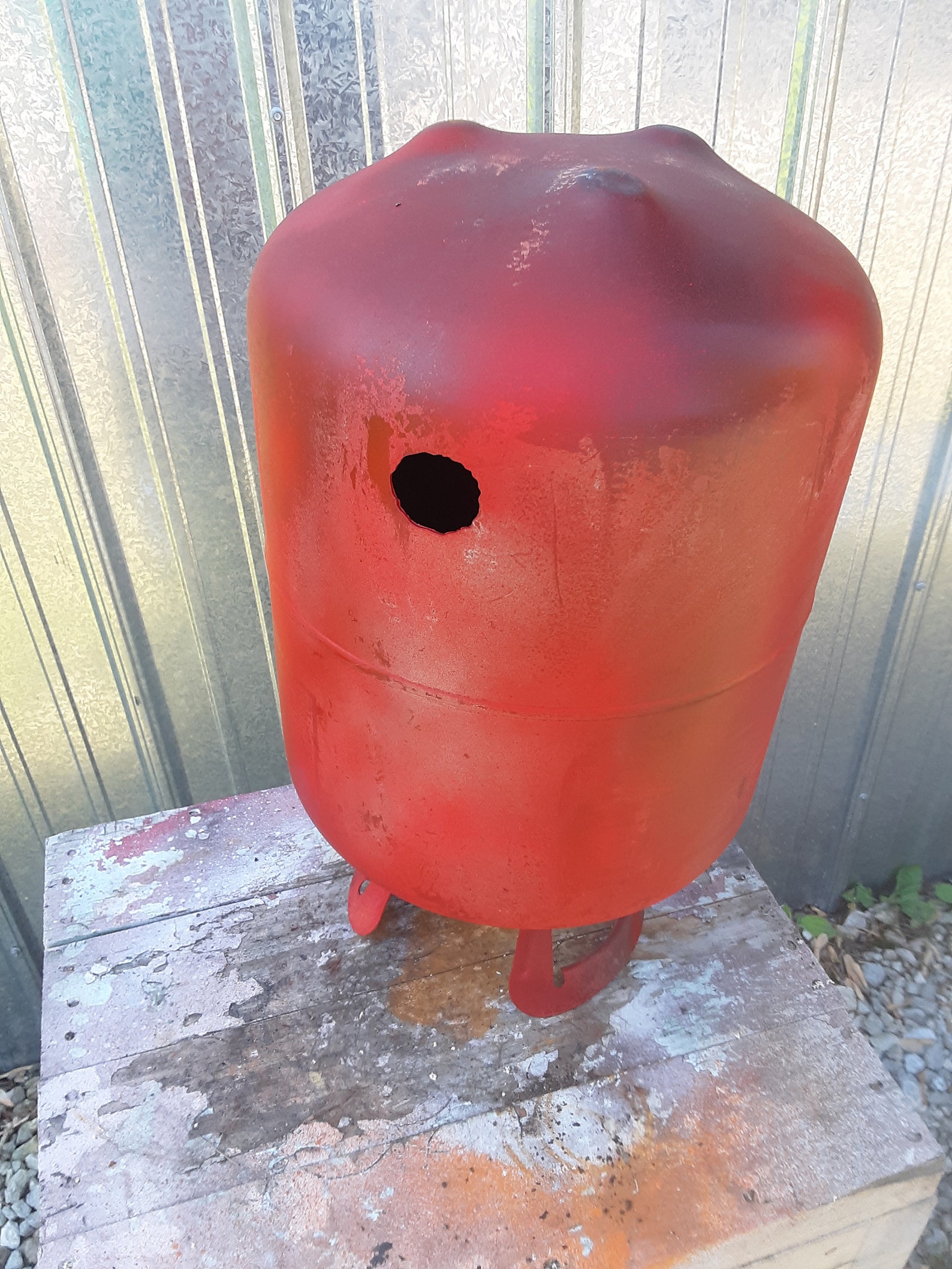 Love Tank yard art. Gas Can Propane Tank Freon tank. | Etsy