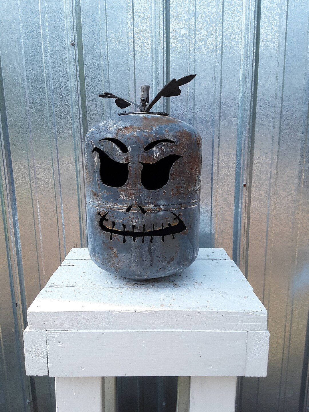 Succubus the Halloween Pumpkin, Jack O Lanterns, Metal Lawn Art, Front ...