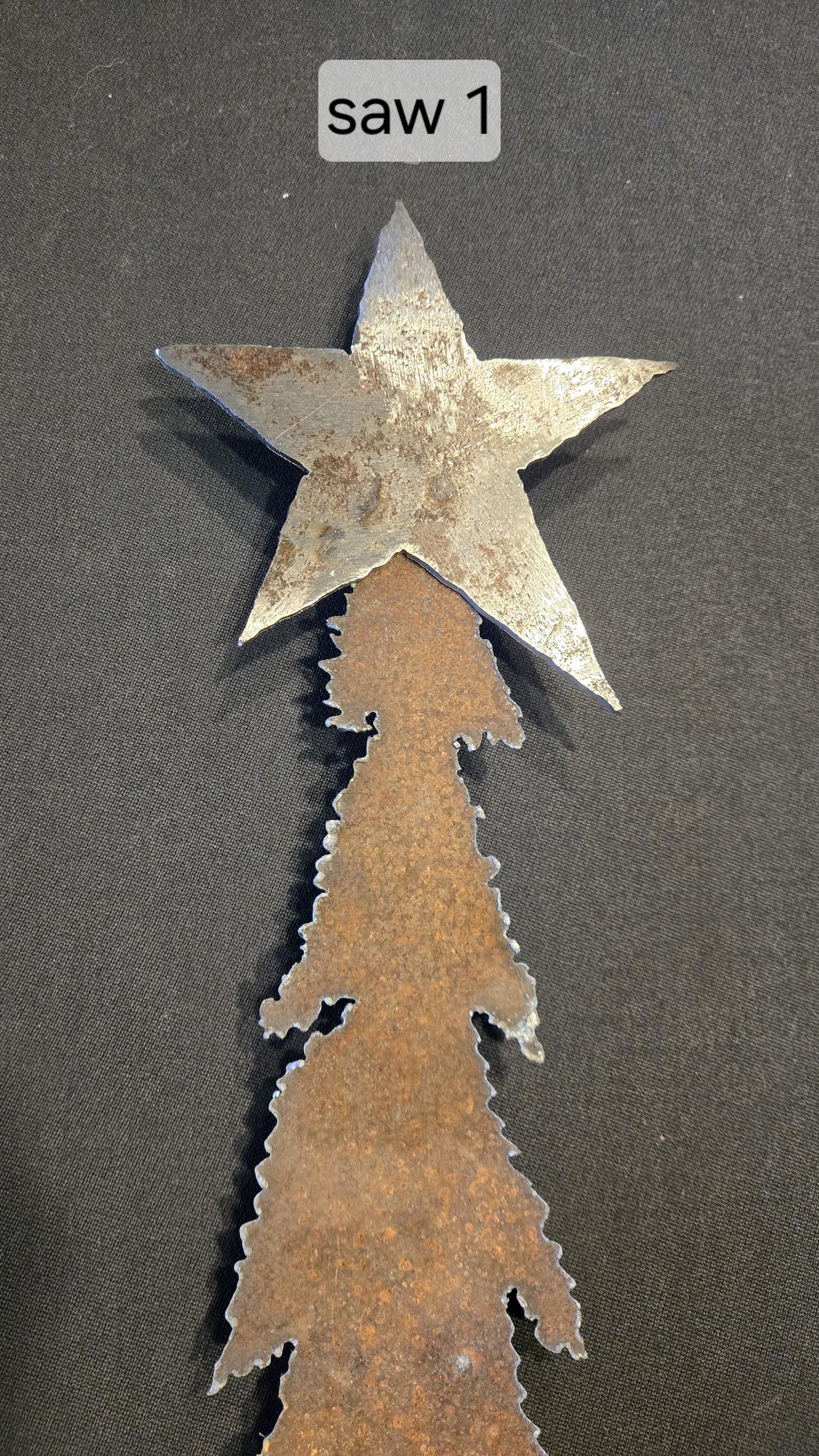 Rusty Saw Blade Tree Art: Repurposed Hand Saw Decor. Recycled Scrap ...