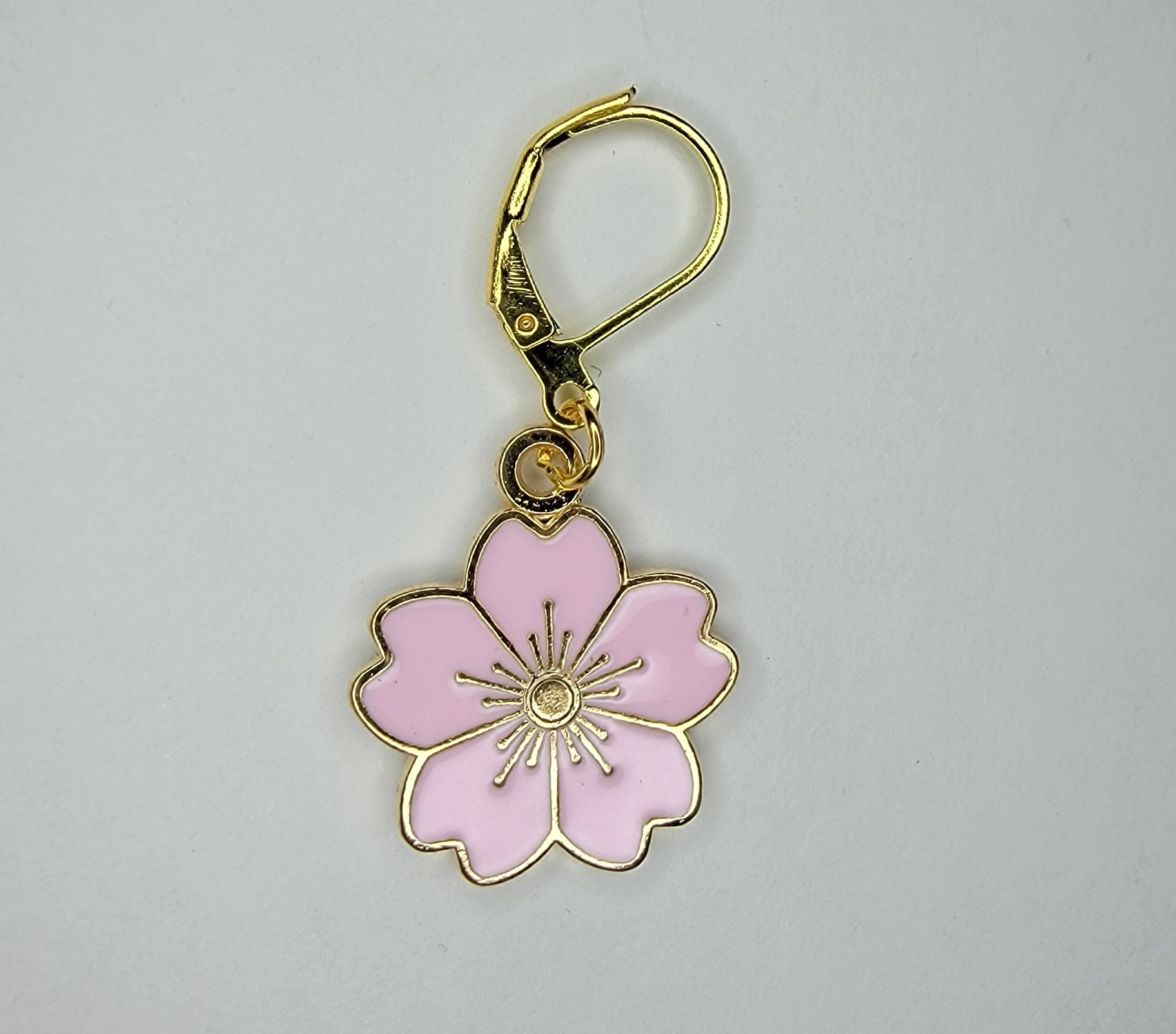 Sewing & Fiber Pink Sakura Cherry Blossom Flower Stitch Marker Progress ...
