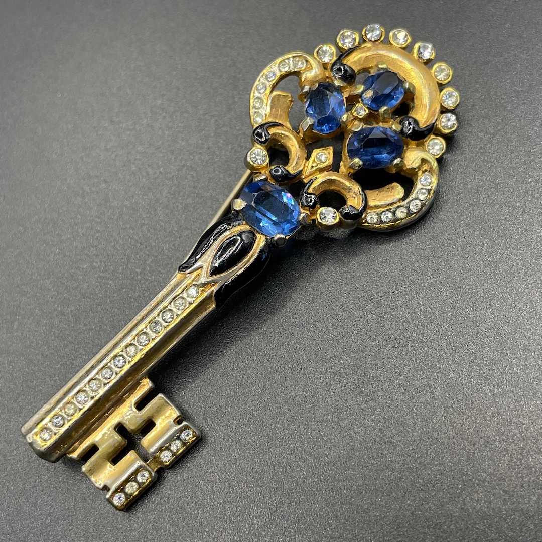 Rare Vintage Trifari Key Brooch (unsigned), 1949 Patent of an Alfred ...