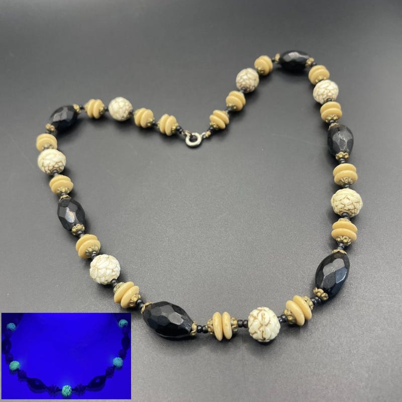 Moulded Glass Necklace - Etsy