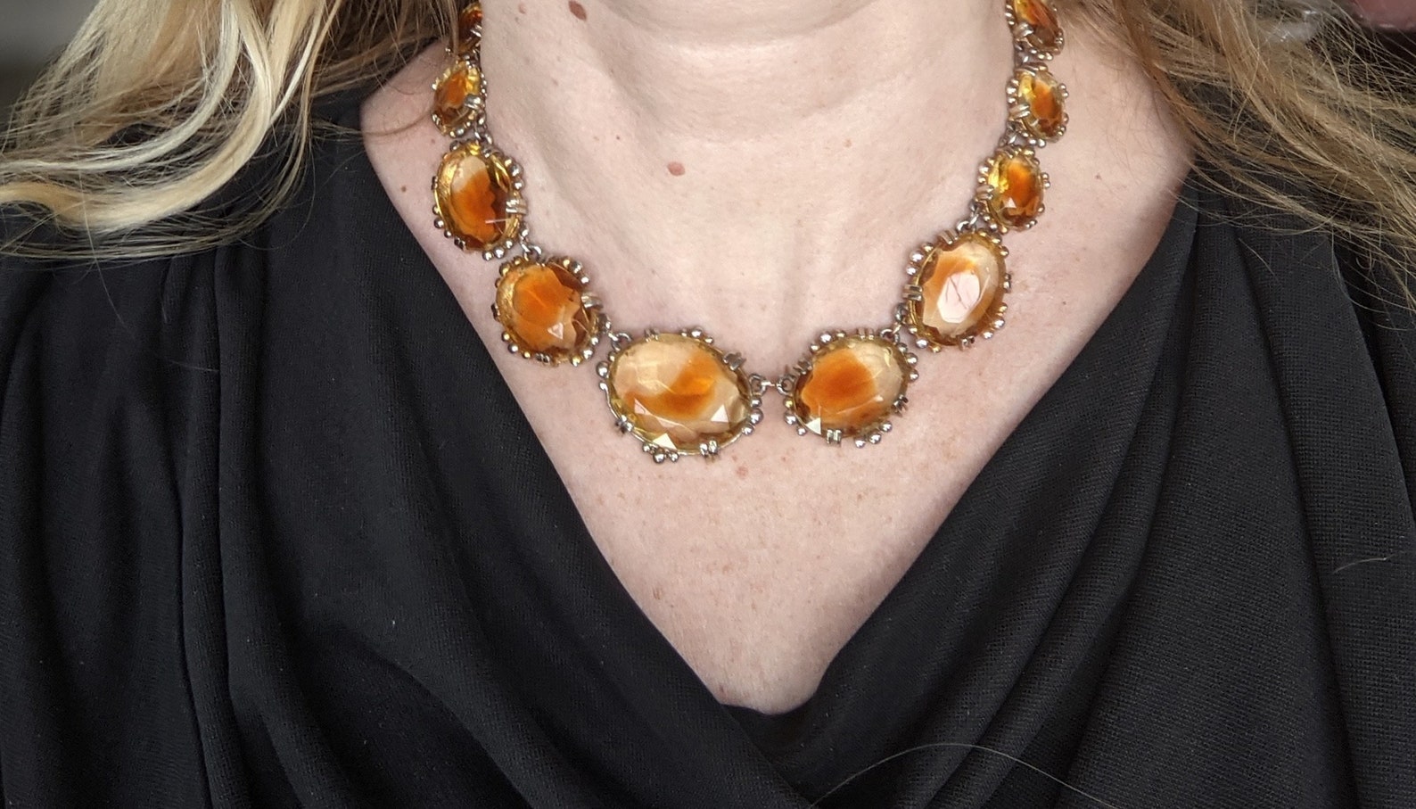 Vintage Bi-colour Bi-tonal Topaz / Citrine and Jonquil Glass Crystal ...