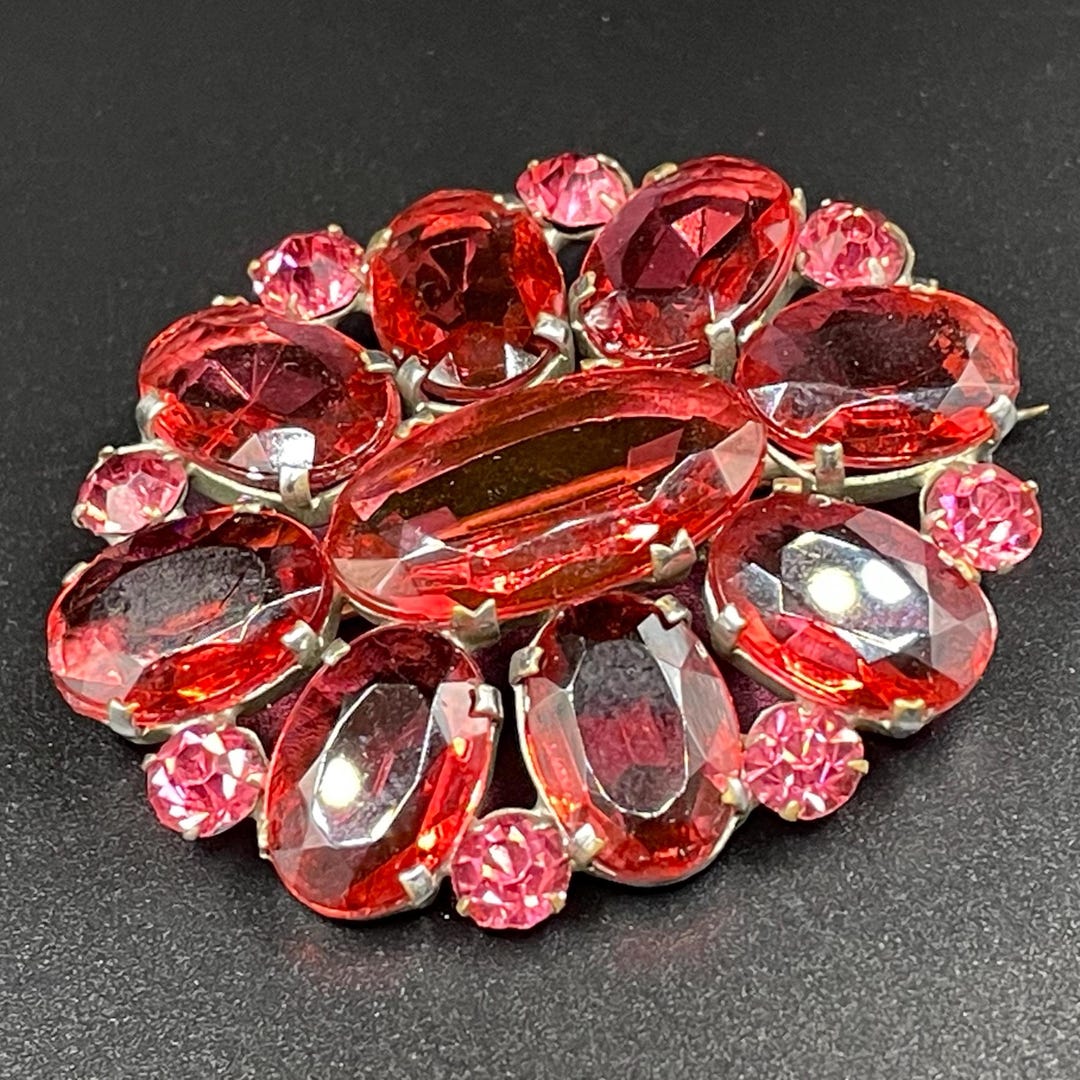 Vintage Art Deco Ruby Pink Glass Rhinestone, Open-backed, Pale Antique ...