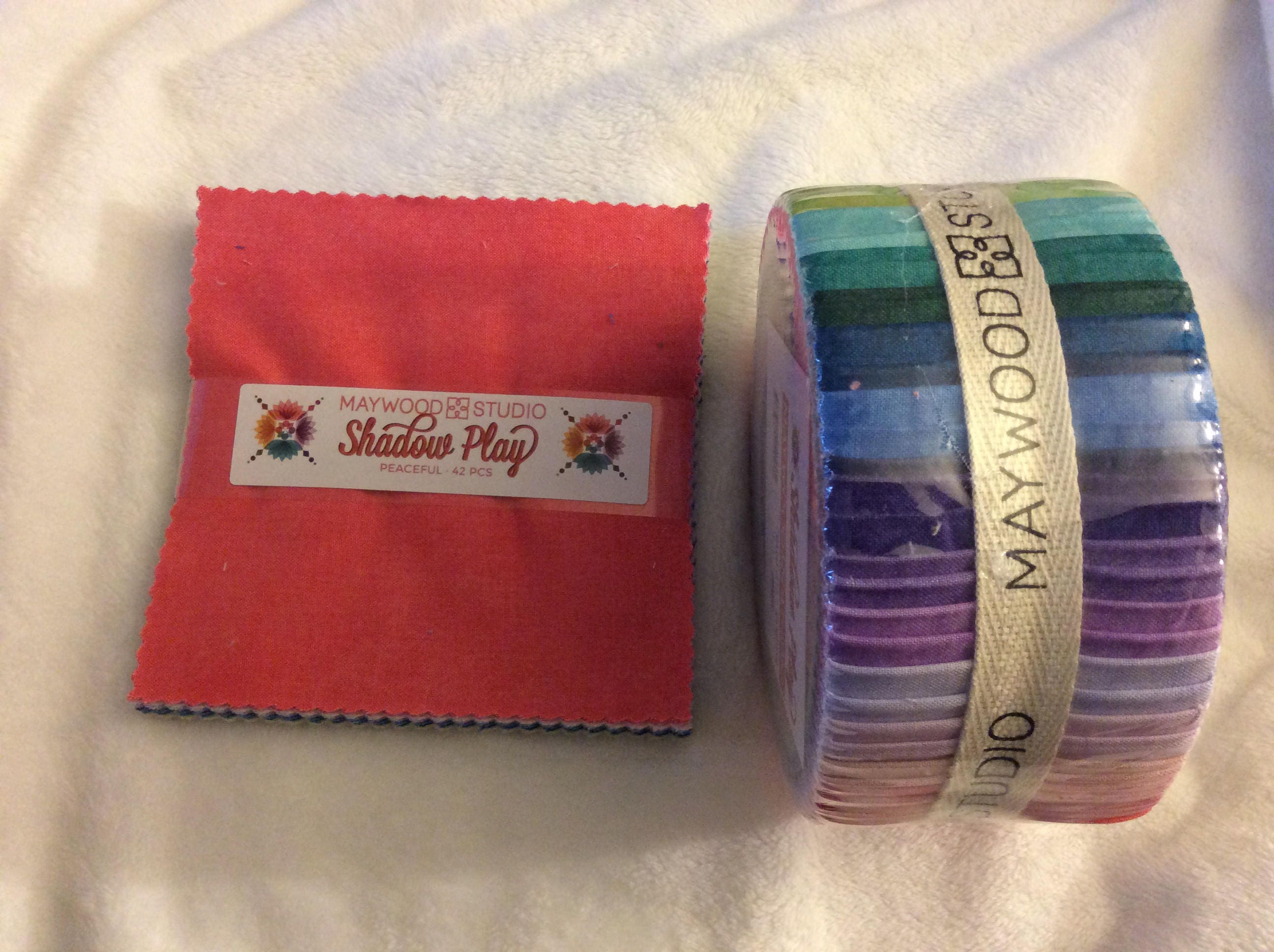 Maywood Studio Shadowplay Peaceful 5 Charms - Etsy Canada