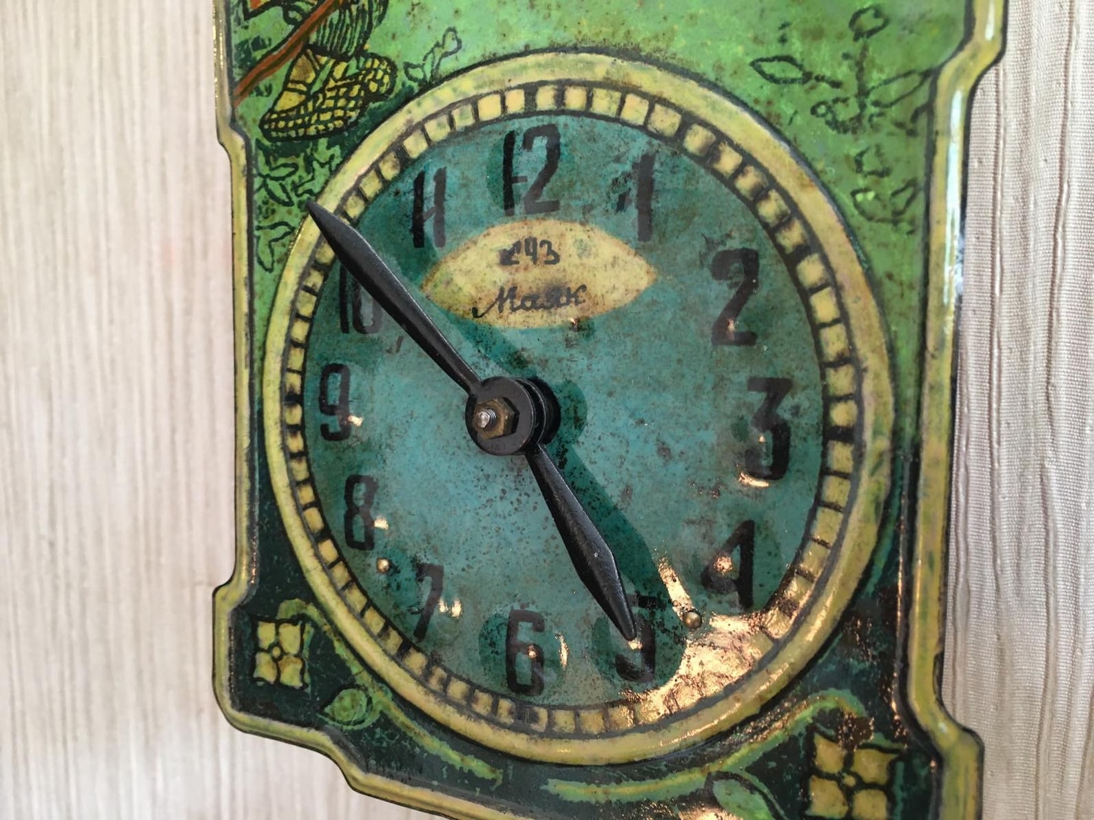 Soviet Vintage Wall Clock Soviet Working Clock USSR Clock - Etsy