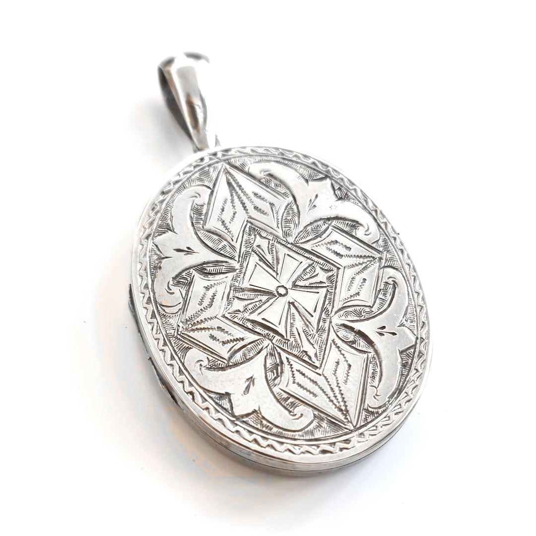 Antique Silver Engraved Oval Locket - Etsy