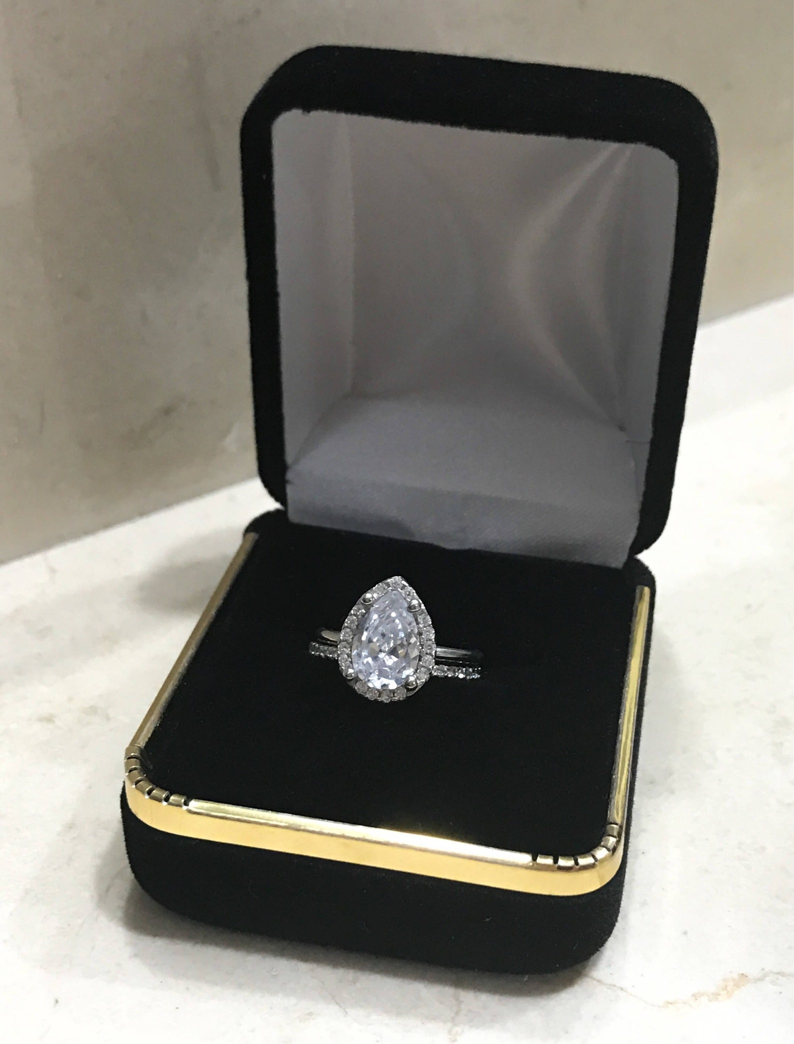 Teardrop Wedding Set-wedding Rings-large Teardrop Ring-pear - Etsy