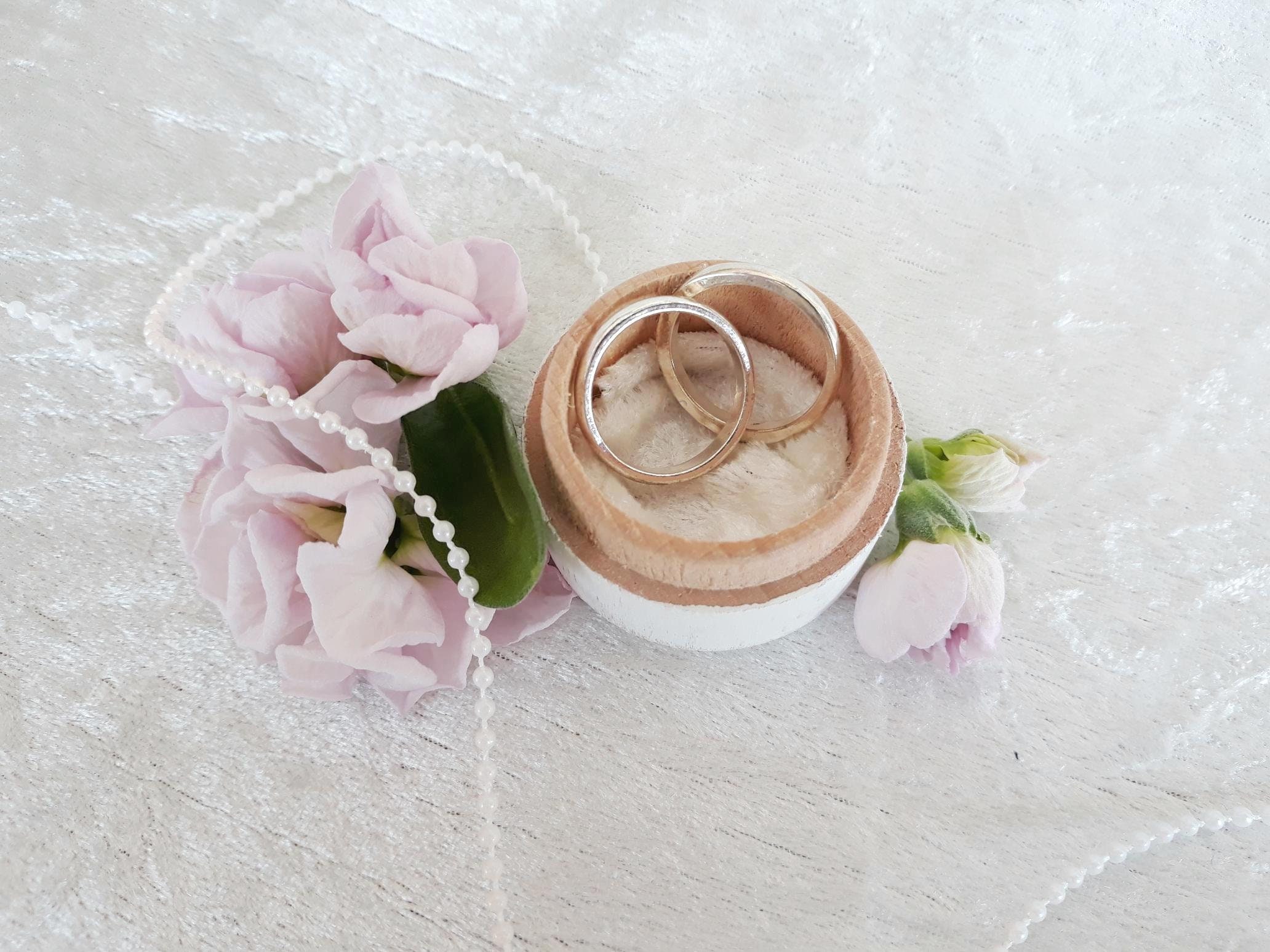 Personalised Wedding Ring Box / Engagement Ring Box | Etsy