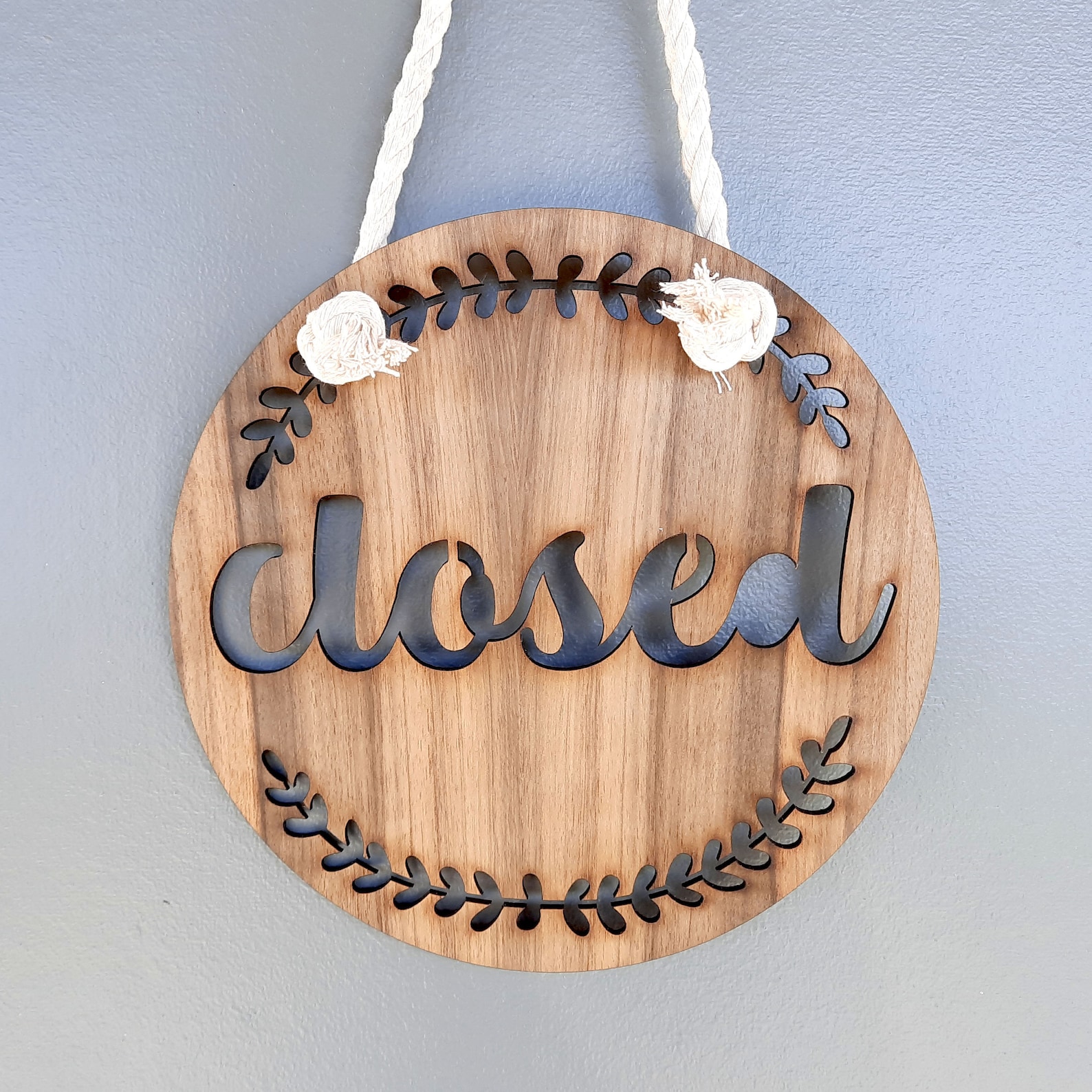 Round Rustic Open and Closed Sign - Etsy