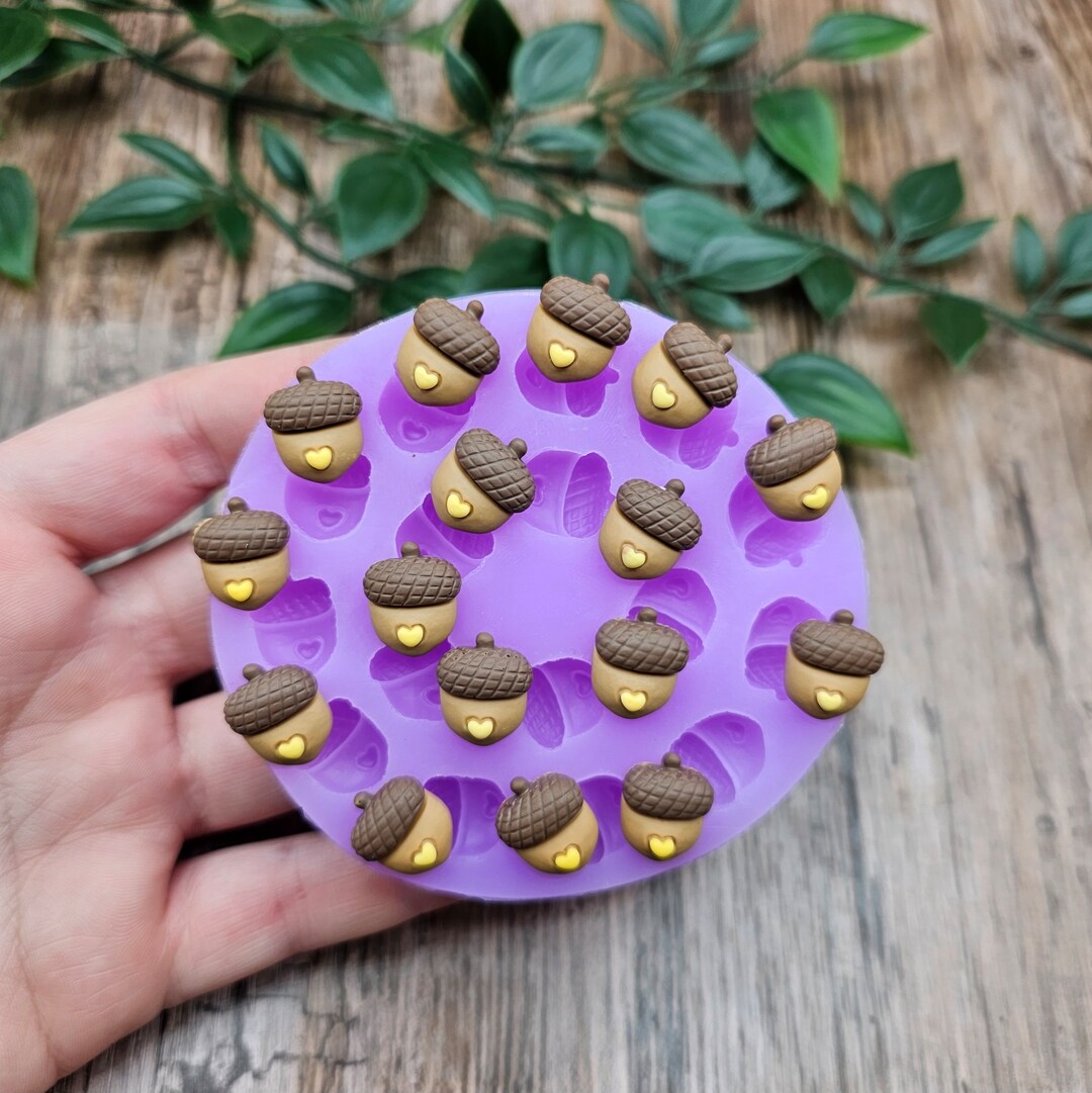 Flexible Silicone Mold Set of 3D Acorns 1.4 Cm - Etsy