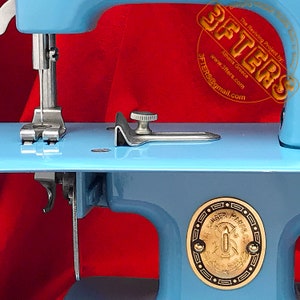 SINGER SEWHANDY 20 Blue Child Toy Sewing Machine Blackside 20-10 ...
