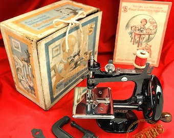 SINGER SEWHANDY 20 1920-1930's Child Toy Sewing Machine 20-1 Restored ...
