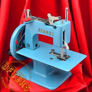 SINGER SEWHANDY 20 Blue Child Toy Sewing Machine Blackside 20-10 ...