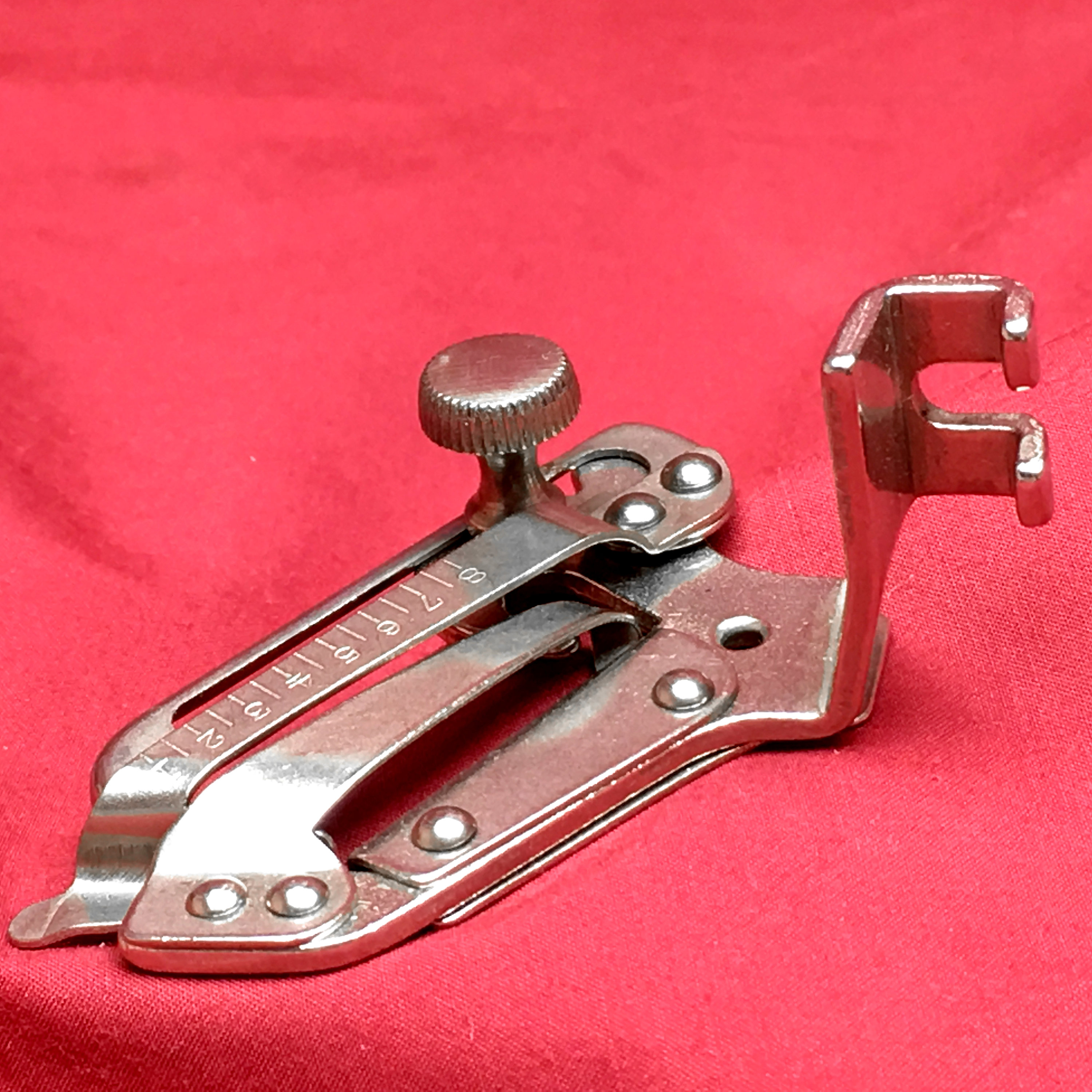 SINGER SIMANCO 35931 Adjustable Hemmer Sewing Machine | Etsy