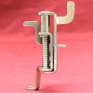 SINGER SIMANCO 171071 Spring Darning Embroidery Foot for Featherweight ...