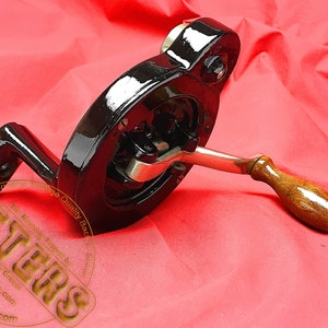 Vintage SINGER Hand Crank Handle SIMANCO Sewing Machine Serviced ...