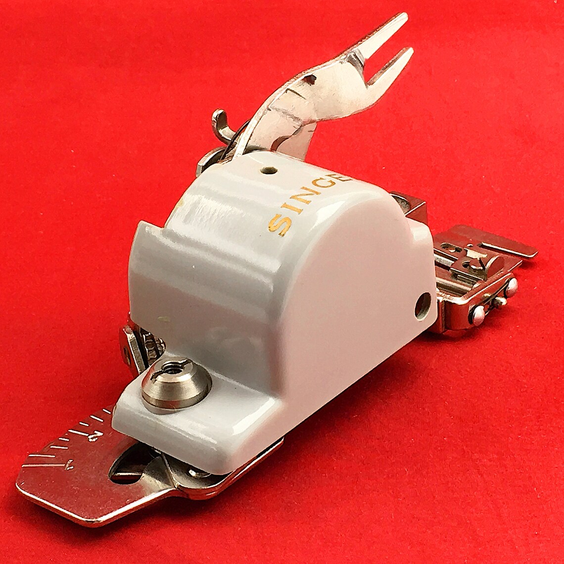 SINGER SF-701 Zigzag Attachment Foot Zigzagger Vintage Made in - Etsy