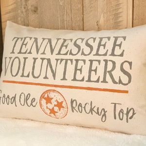 Farmhouse Pillows - Tennessee Volunteers Good Ole Rocky Top Throw ...
