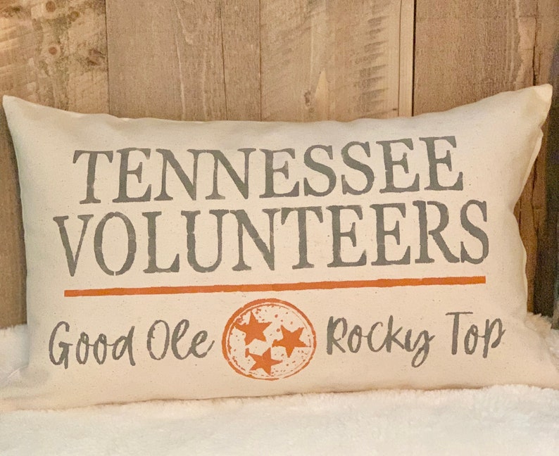 Farmhouse Pillows - Tennessee Volunteers Good Ole Rocky Top Throw ...