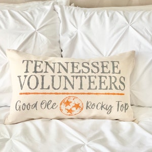 Farmhouse Pillows - Tennessee Volunteers Good Ole Rocky Top Throw ...