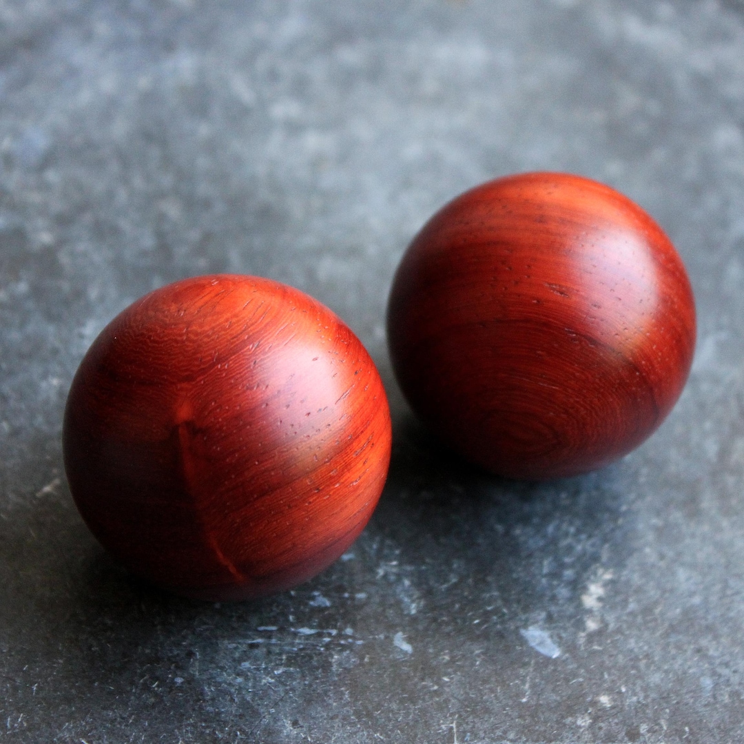 Handmade Padauk Wooden Relax Balls – Meditation Fidget Palm Spheres - Etsy