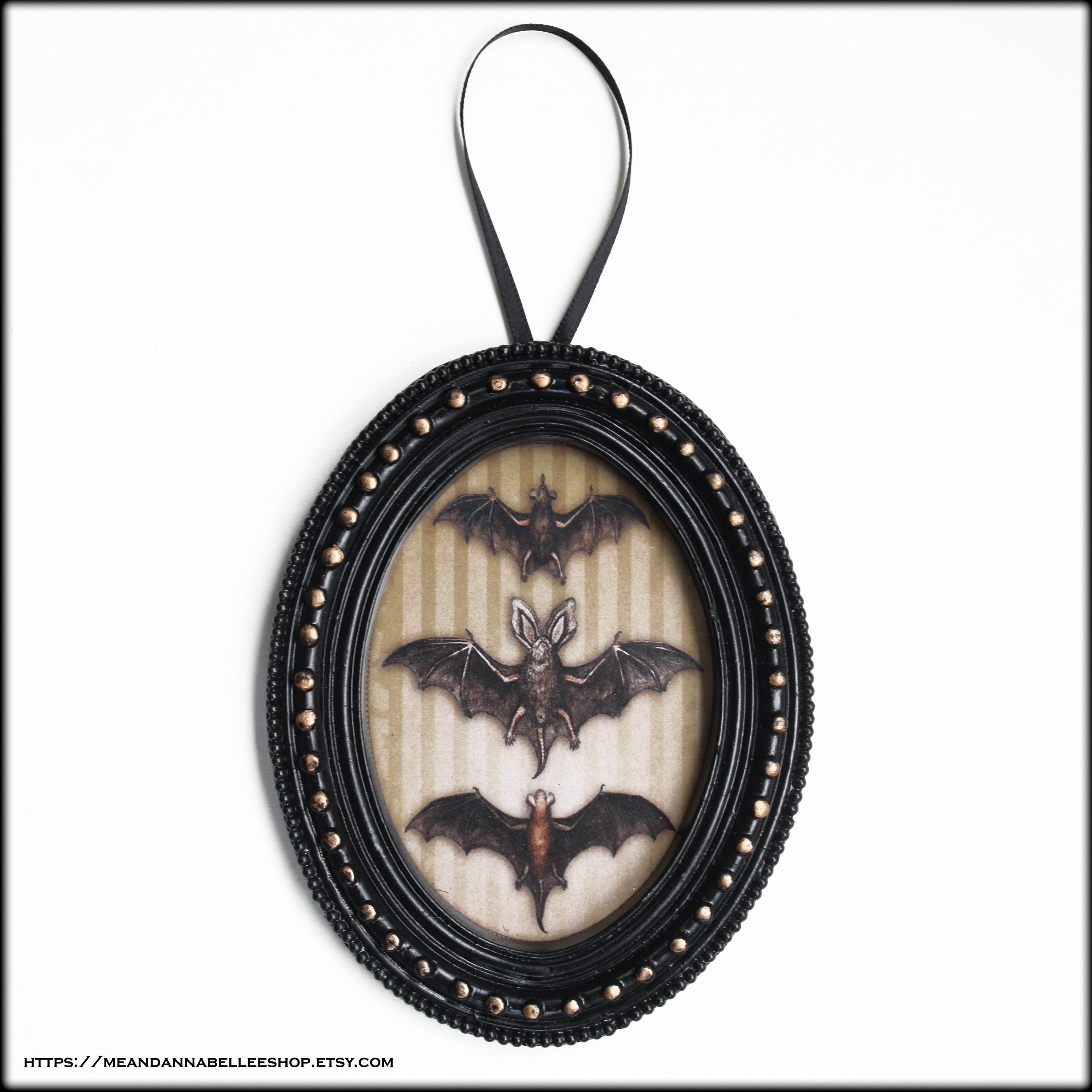 Large Victorian Bats Ornament | Gothic Christmas | Halloween Decoration ...