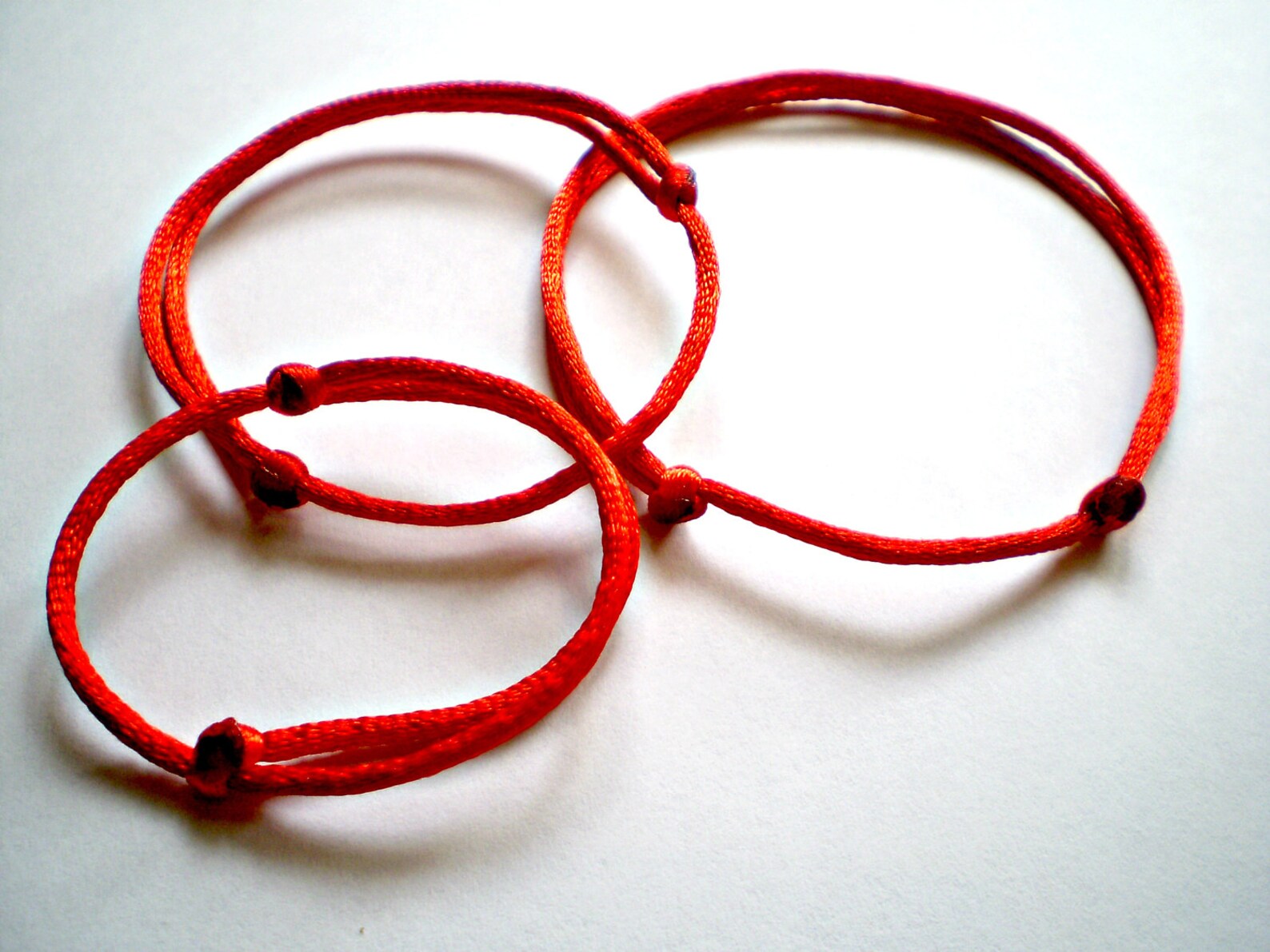 10 red threads Red Bracelets kabbalah hamsa hand silk red | Etsy