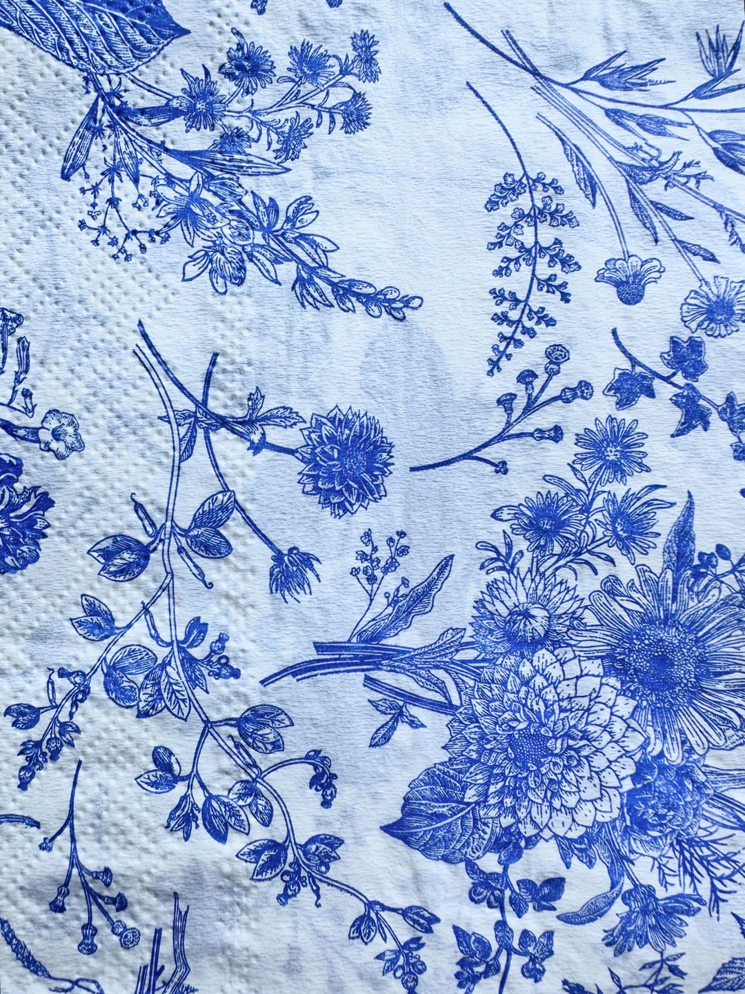4 Royal Blue Vintage Flower Pattern Paper Napkins | Set of 4 Floral ...