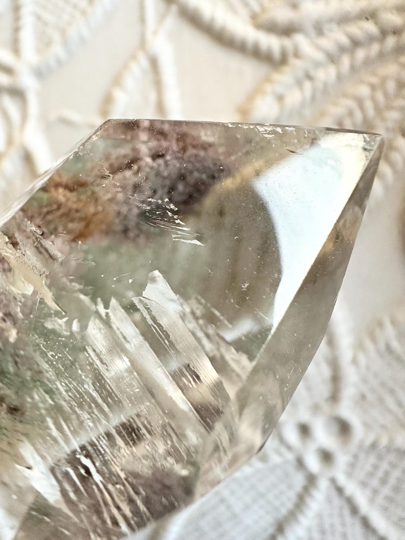 Green Chlorite Quartz Free Form | Sage Phantom Inclusion Crystal Quartz ...