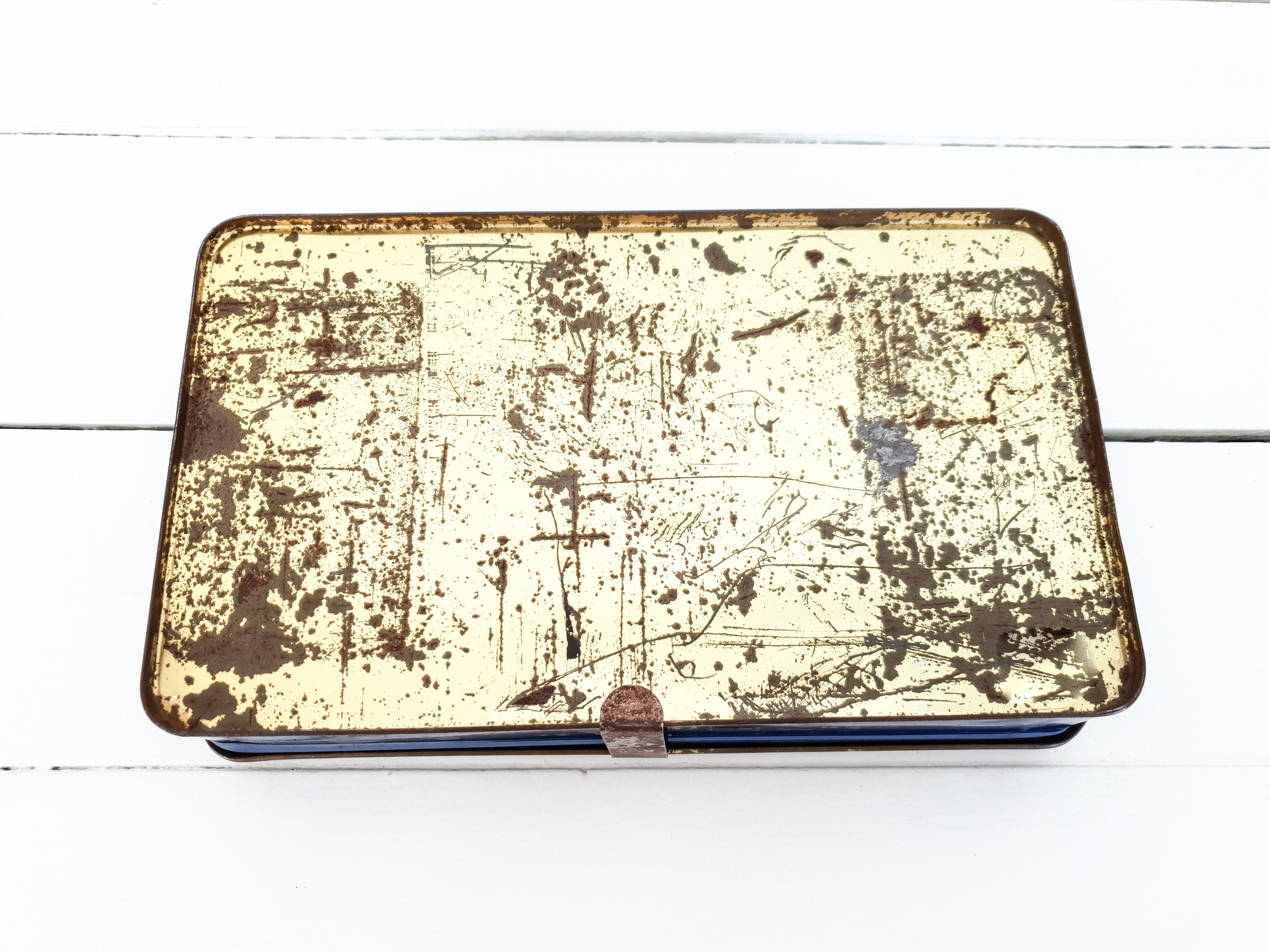 Vintage metal first aid kit • first aid tin • medical kit • first aid ...