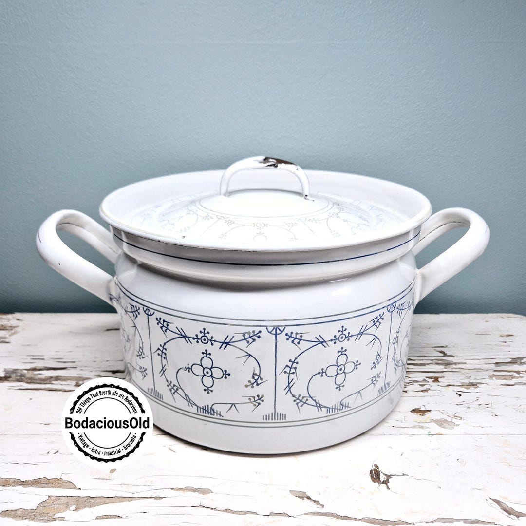 Vintage Saxon Enamel Pot With Lid | Large Decorative Retro Blue and ...