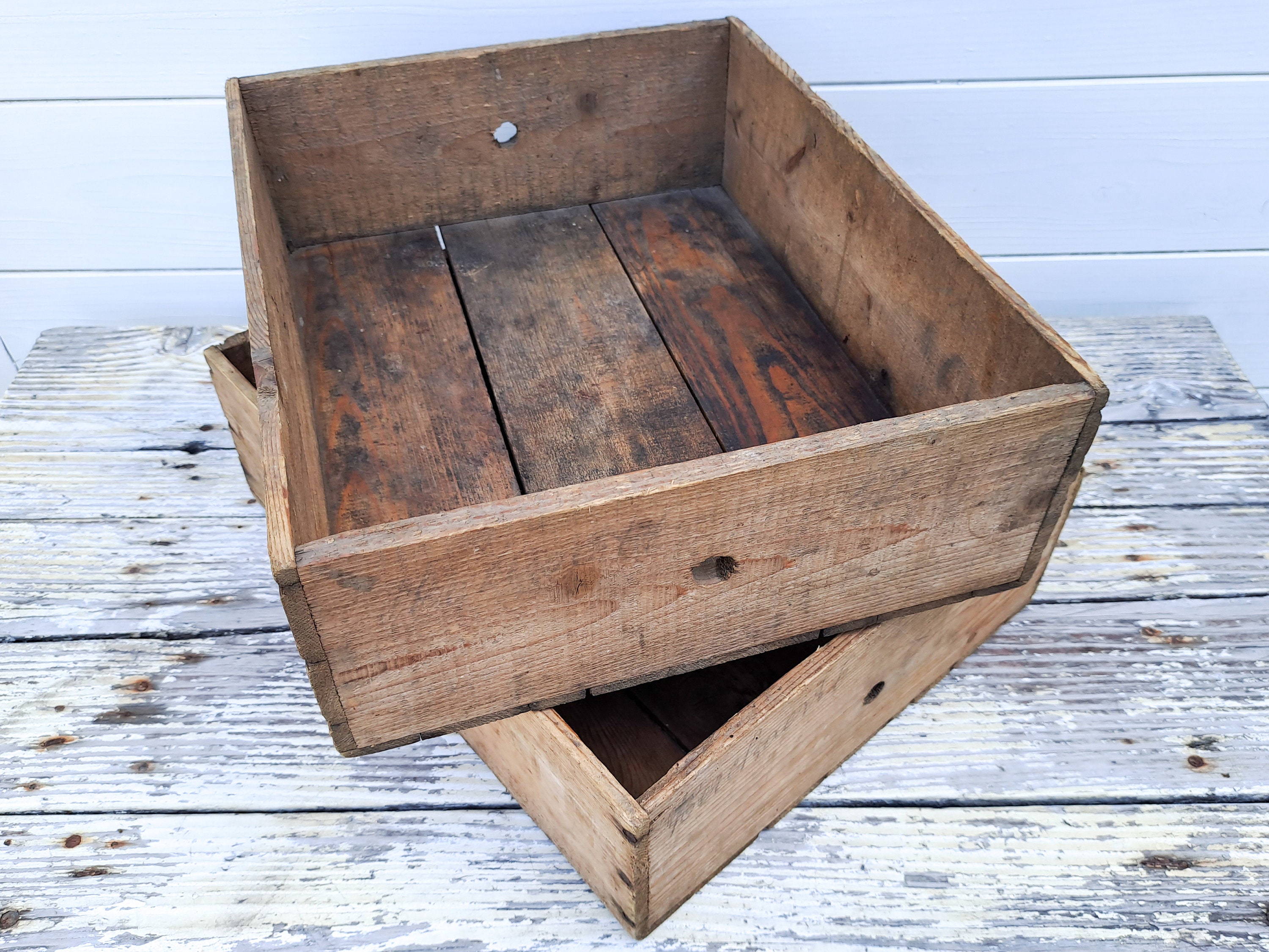 Set of vintage wooden crates 'Levure Royale Bruges' • old crates ...