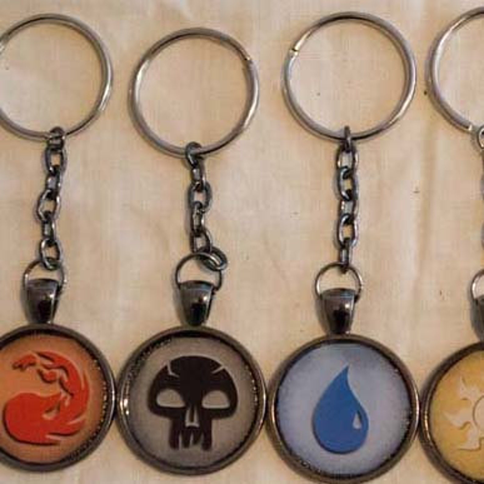 Magic the Gathering Keychain | Etsy