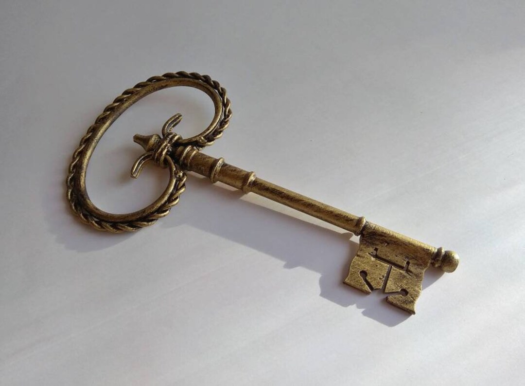 Large Skeleton Vintage Iron Shod Key, Old Gothic Key, Victorian Style ...