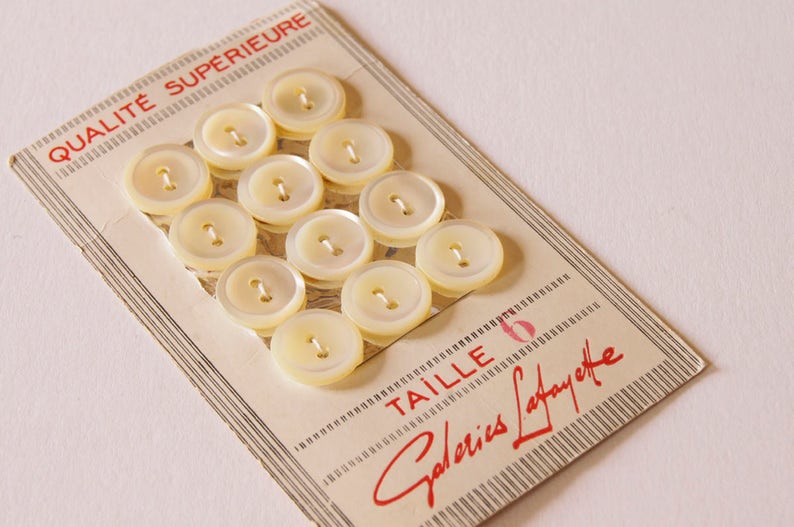 French Vintage Mother of Pearl Buttons on Original Card Galeries ...